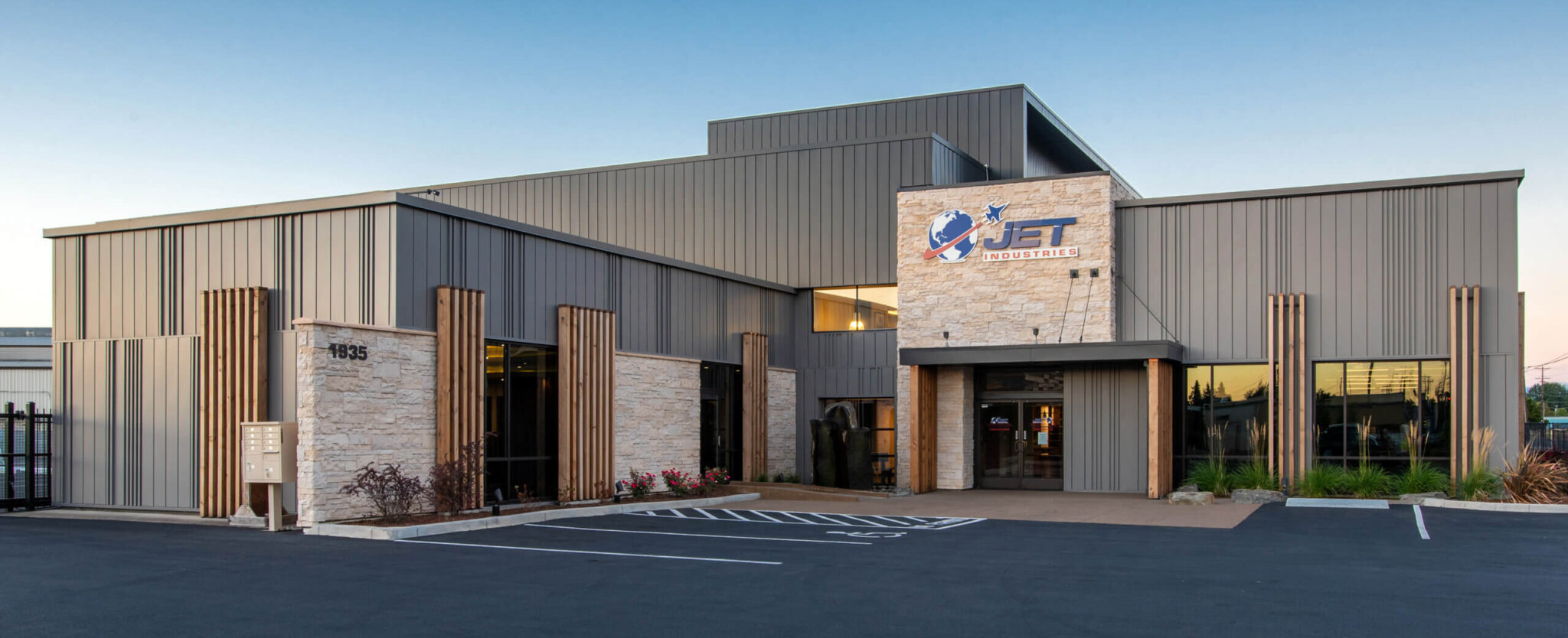 Jet Industries - Lenity Architecture